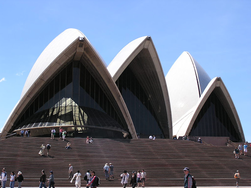 A city of Triangles | SkyscraperCity Forum